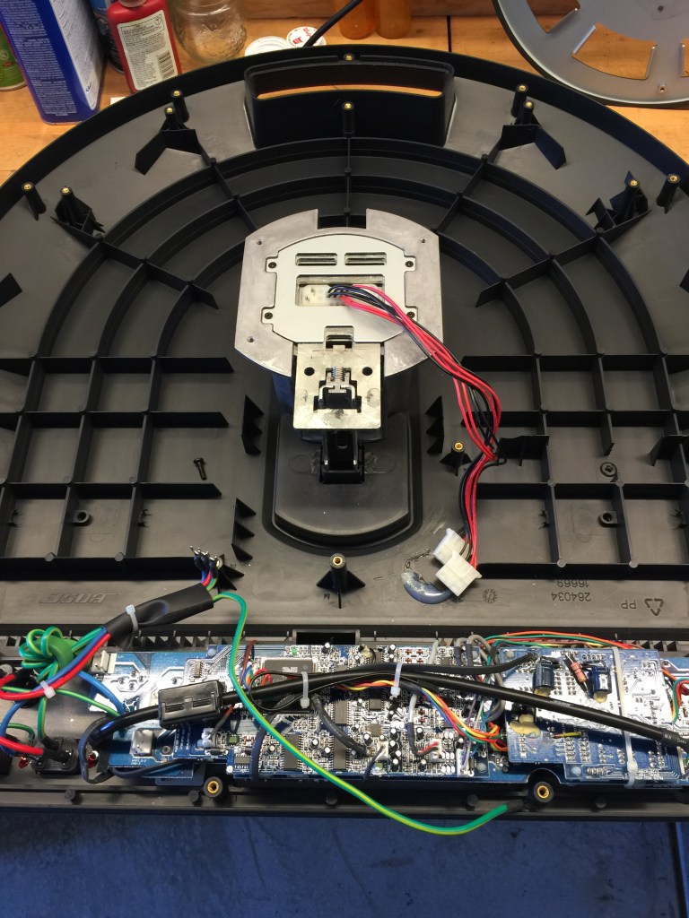 Bose L1 Tower PA Repair | lensprojects